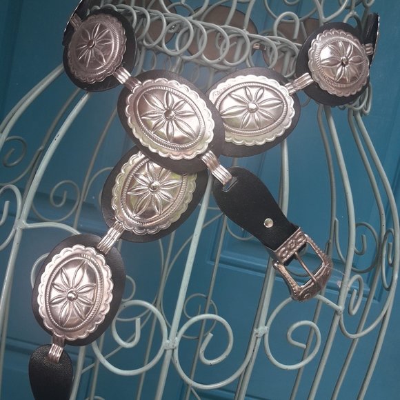 Accessories | Vintage Conch Belt Boho Western Silver Metal And Leather ...
